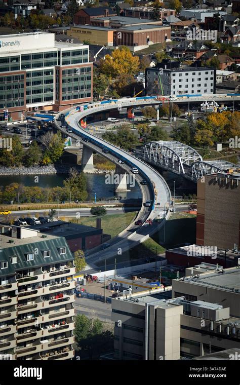 Calgary Alberta Canada October 09 2024 Looking Down View Downtown Overpass Overlooking Trees