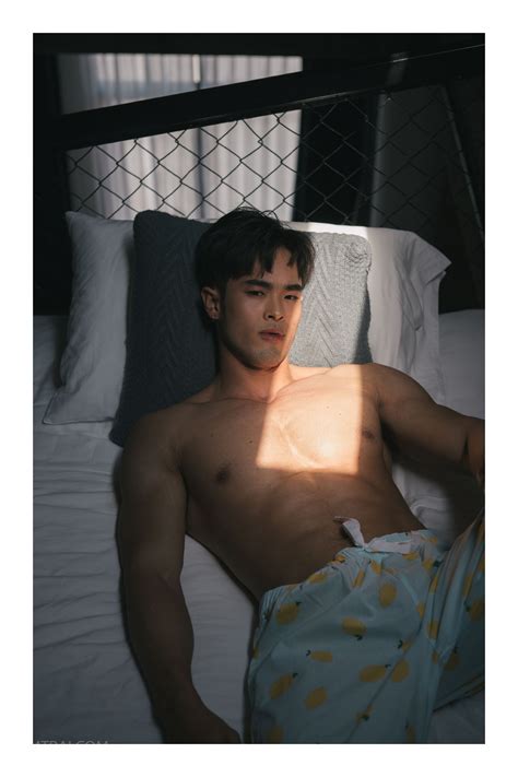 1 Day With Poom A Photo 21