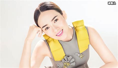 章子怡自曝高跟鞋神奇，网友他们居然也用平价商品求链接 明星 冰棍儿网