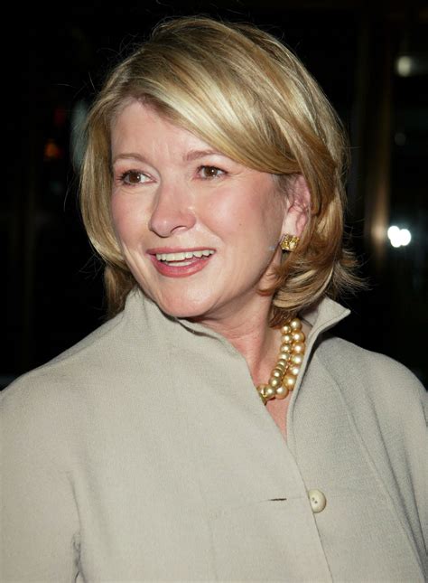 Martha Stewarts Most Glamorous Beauty Looks Through The Years Pics