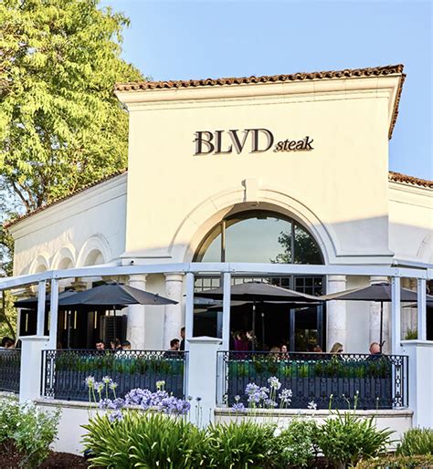 Blvd Steak Is A Chicer But Approachable Take On The Classic Steakhouse