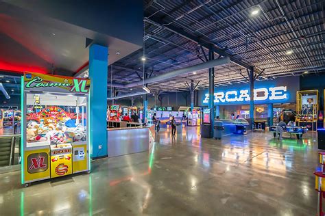 Elev8 Fun In Sanford Introduces New Blacklight Mini Golf Course