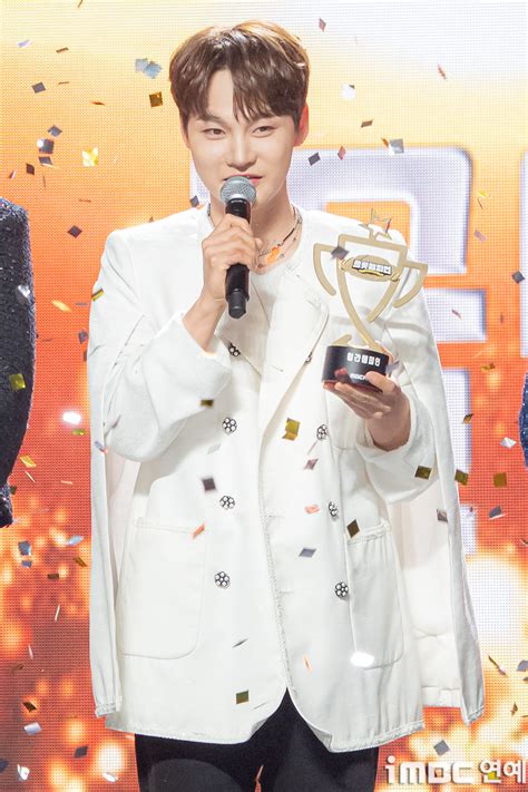 포토 이달의 트롯챔피언 박서진