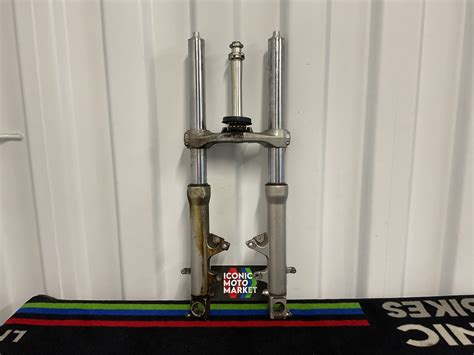 Suzuki Gsx R600 1996 2000 Forks Tree With Lower Triple Clamp