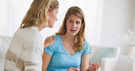 Dear Coleen My Stepsister Wont Believe Her Husband Is Cheating