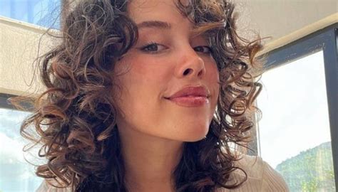 Kocası Olmadan Tatile Gittiği Için Linç Edilmişti Ecem Taşer Patronunun Metresiyle Kavga Etti