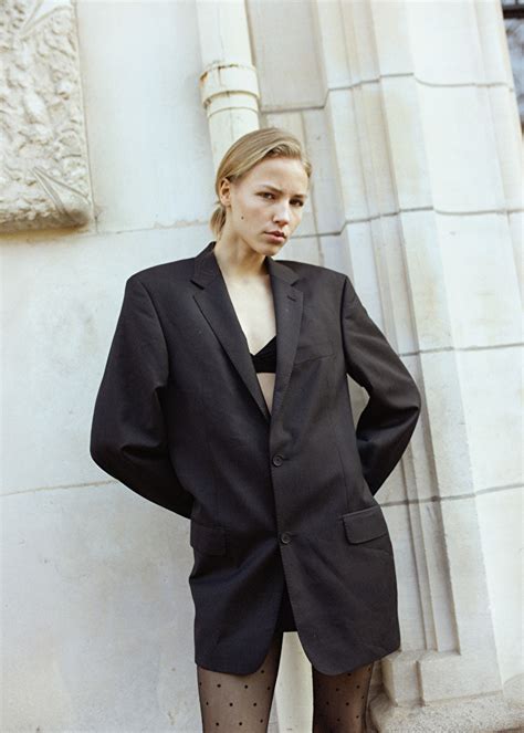 Jeanne Select Paris Select Model Management