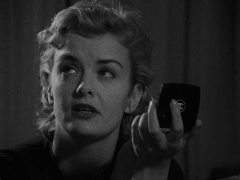 12 Film Christopher Nolan Terbaik Yang Mustahil Membosankan