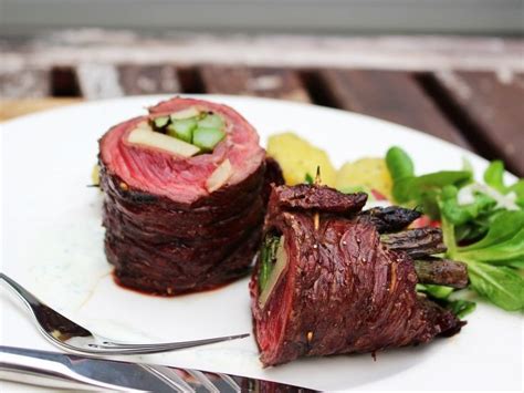 Skirt Steak Rolls Mit Bärlauchdip