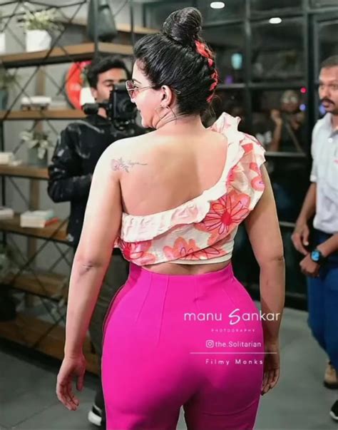 Honey Rose 🍑🤤 Rmallubabes