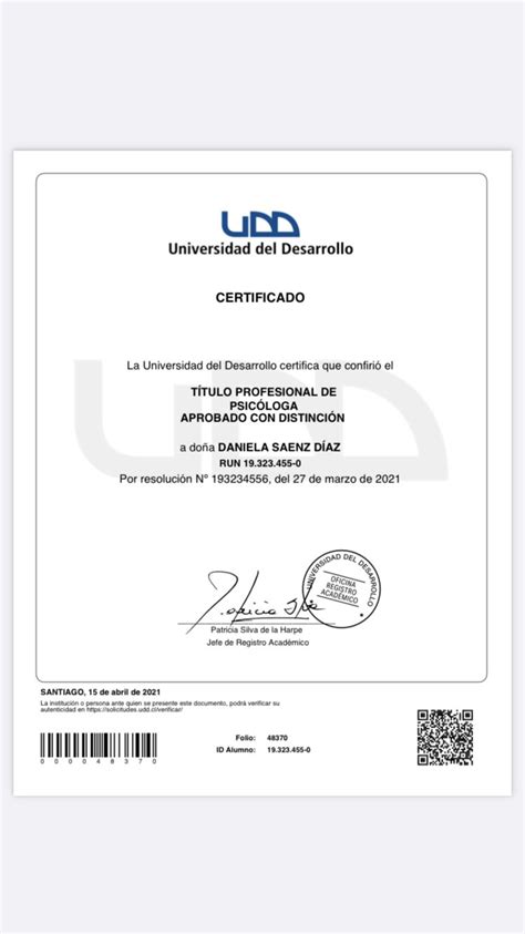 Oficialmente Titulada Daniela Sáenz Díaz