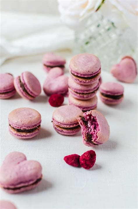 These Raspberry Macarons With Chocolate Ganache Are Foolproof Even For