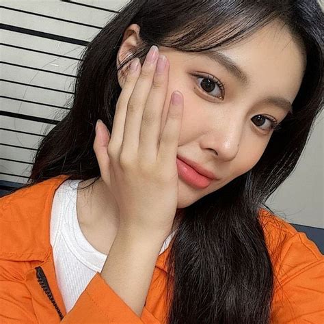 Hyewon Icon Kpop Sharpen Icon