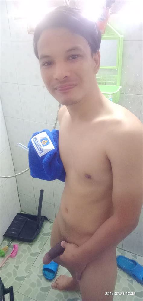 James 4 Pics Xhamster