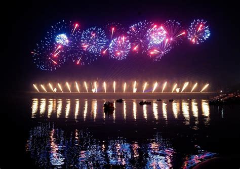 Moment Comes After 500 Years Pm Modi On 1st Deepavali After Ayodhya