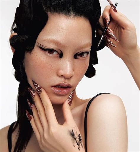 Pin By On Inspo Editorial Makeup Edgy Makeup Fashion Makeup