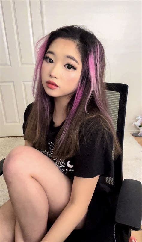 Anna On Twitter Pizza Run Anyone 🏃🏻‍♀️ ️‍🩹…