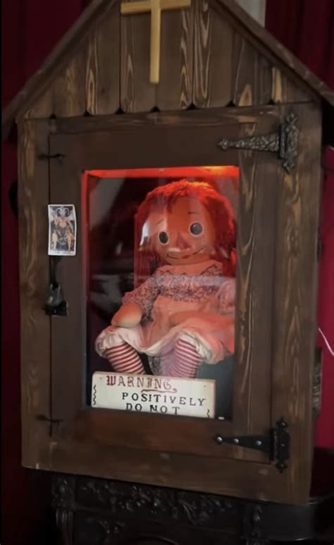 Boneca Annabelle Assombrada