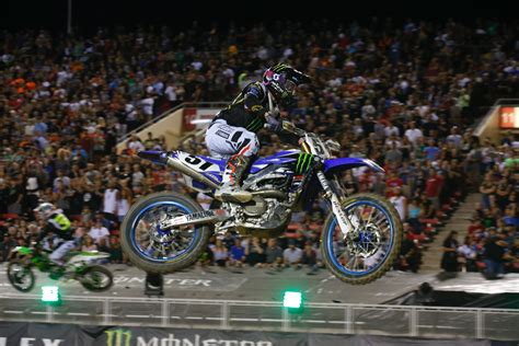 Monster Energyyamaha Factory Racings Justin Barcia Battles To A Top
