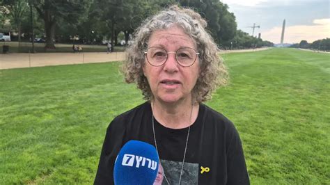 אשתו של החטוף קית סגל אני עדיין בעזה לא רוצה להישבר שוב ערוץ 7