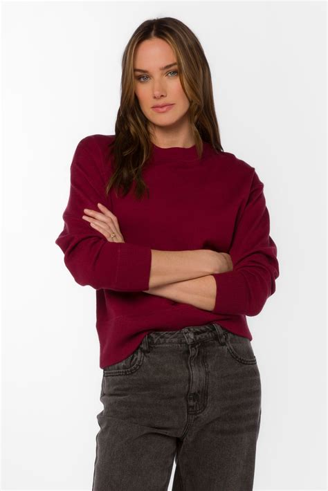 Hamlet Red Sweatshirt Velvet Heart Clothing