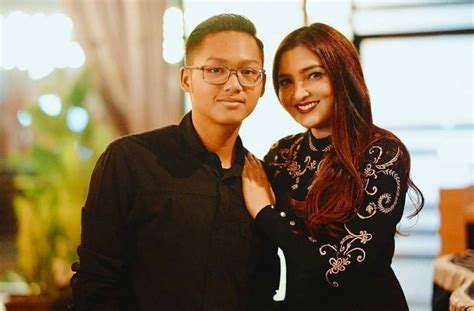 7 Foto Ini Jadi Bukti Makin Lengketnya Ashanty Dan Azriel