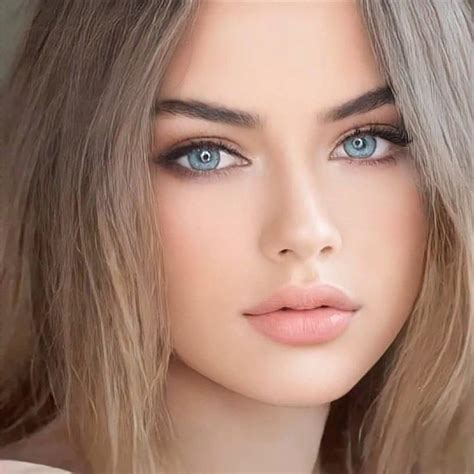 Kristina Pimenova Patsuking Most Beautiful Eyes Beautiful Women