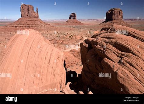 Usa Arizona Monument Valley The Mittens As Seen From The Monument