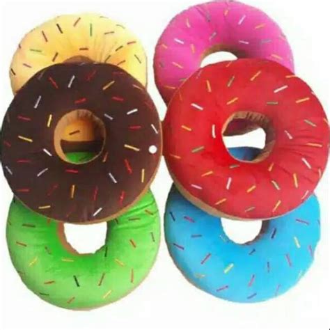 Jual Termurah Bantal Donat Motif Ceres Uk 50x50 Cm Shopee Indonesia