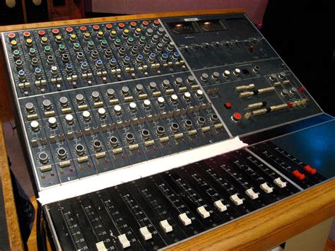 65 Classic Recording Studio Gear Ideas Studio Gear Recording Studio
