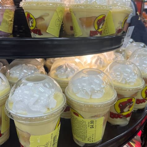 15 Best Things To Buy At Buc Ees According To Superfans Financebuzz