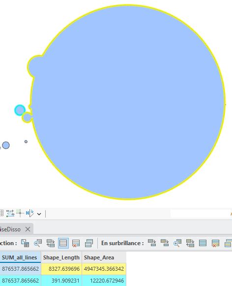 Solved Merge Intersecting Polygons With Statistics Calcul Esri
