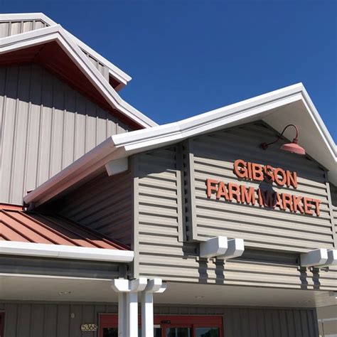 Gibson Farm Market 5368 N Chestnut Ave