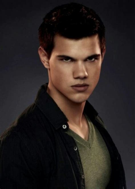Pin By Kassie Bulpitt On 14 Jacobtaylor Lautner Stuff Jacob Black
