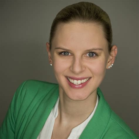 Fabienne Hoffmann Industriekauffrau Im Einkauf Gühring Kg Xing