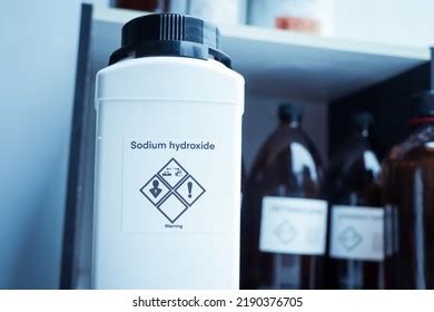 Sodium Hydroxide Solution Images Stock Photos Vectors Shutterstock