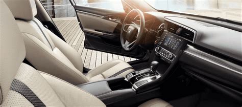 2020 Honda Civic Interior Features And Dimensions Seating Cargo Space