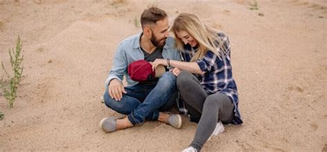 How To Make A Girl Like You 7 Terrific Steps To Attract Her Easily
