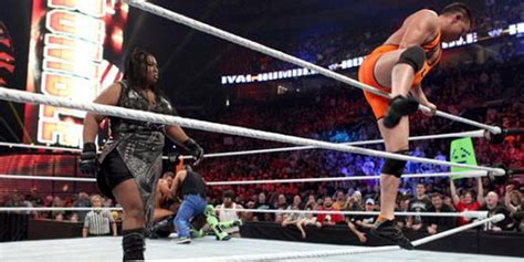8 Rare Things That Only Happened Once In A Royal Rumble