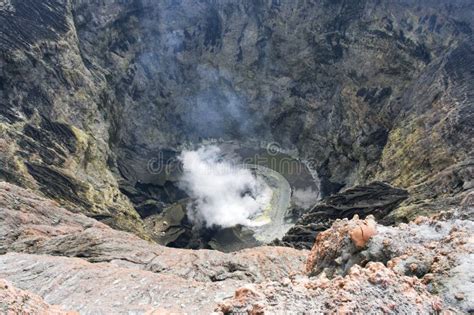 Vulkan Kerinci Sumatra Indonesien Stockbild Bild Von Ausbruch
