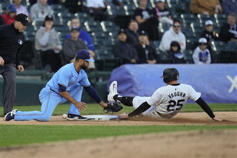 White Sox Lose 10th Straight Andrew Vaughn Andrew Benintendi Out With