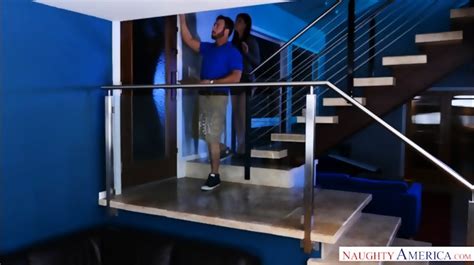 Sexy India Summer Takes Cock From Her Cable Installer Eporner