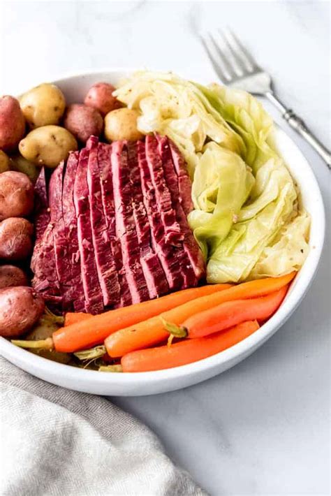 Traditional Corned Beef And Cabbage Recipe House Of Nash Eats