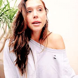 Alexis Ren Gif On Tumblr