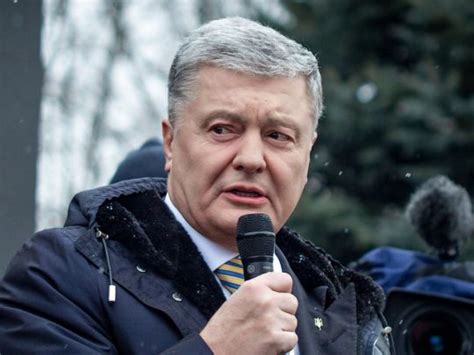 Петро Порошенко подав законопроект згідно з яким гроші військових переходять до місцевих