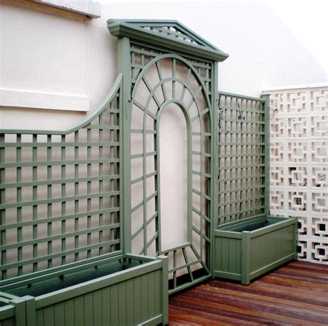 Planters And Obelisks The Garden Trellis Company