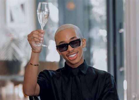 Lasizwe Dambuza Partners With Rocomamas For Awkward Dates Show