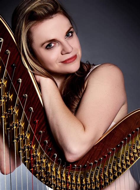 Grace Browning Harpist