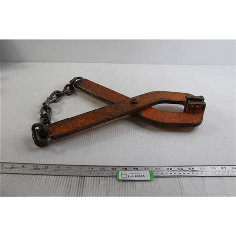 Pallet Puller Bodnarus Auctioneering