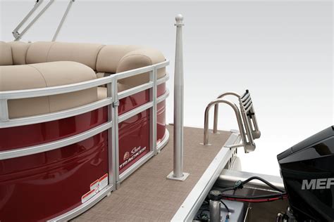 Sun Tracker Pontoon Performance